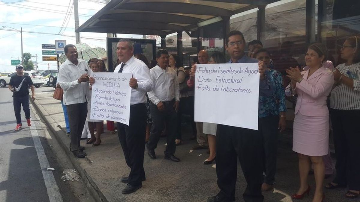 Paro docente en el Instituto José Dolores Moscote por incumplimiento de ...