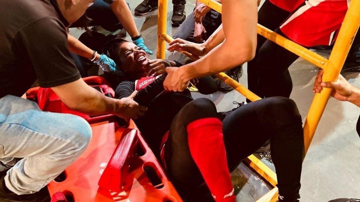 Calle 7 Panamá: Yoani sale lesionada, es trasladada al hospital