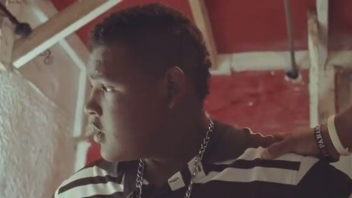 Sech muestra duro momento en su vida durante los inicios de su carrera