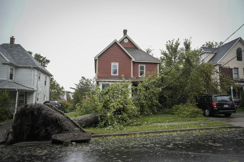 El huracán Fiona deja huella de destrucción en la costa este de Canadá