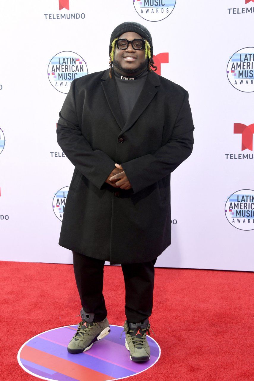 Sech estrena EP titulado Ya Casi Vienen