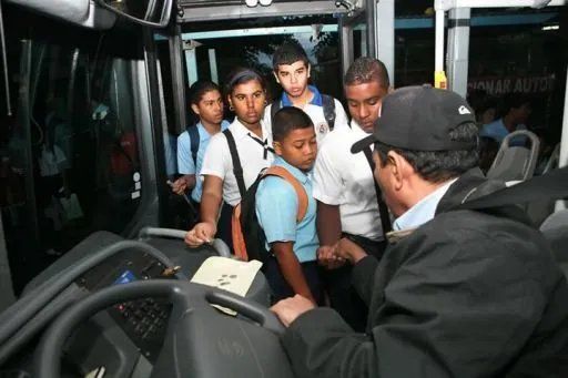 Retorno a clases: cuáles son los horarios del Metro bus