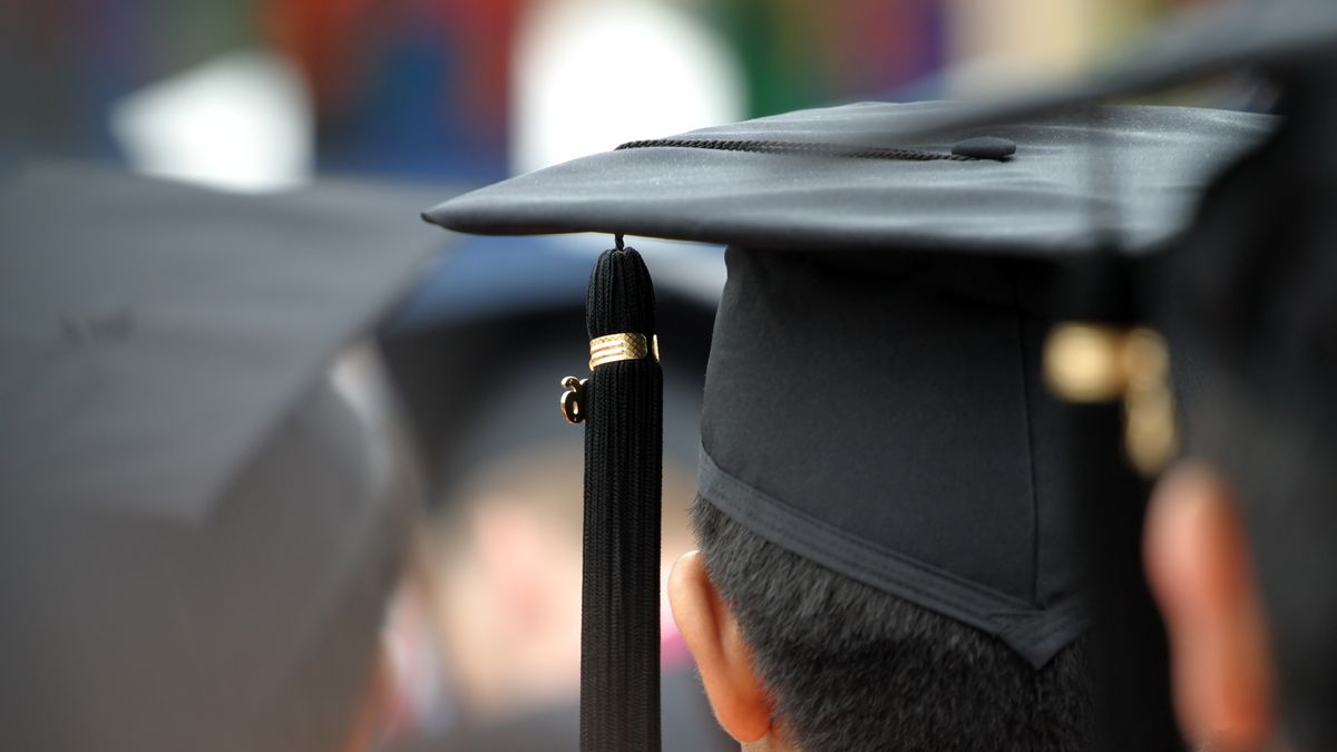 Meduca permitirá actos presenciales de graduación