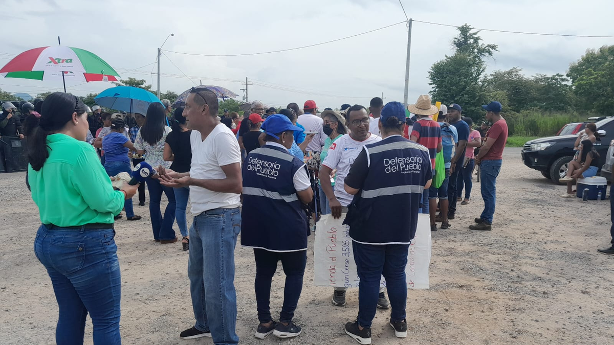 Defensoría Del Pueblo Abre Queja De Oficio Contra La Policía Nacional