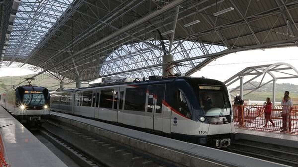 Panameños comienzan a conocer las comodidades del Metro de la capital