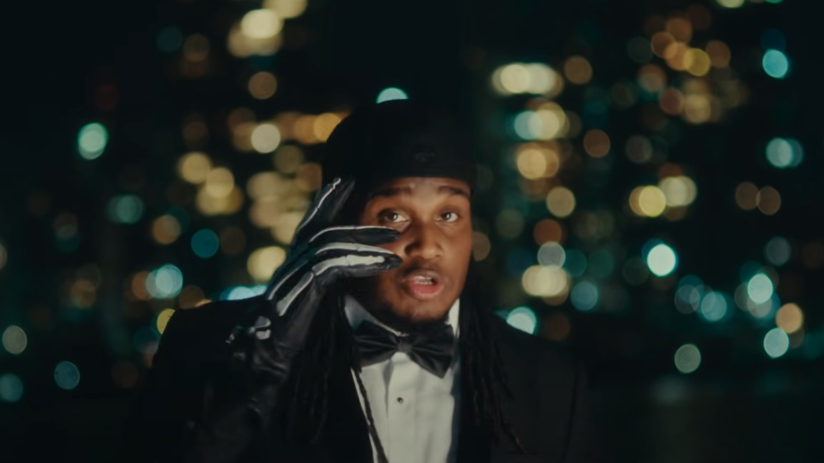 Sech regresa en grande, con nueva canción y disquera