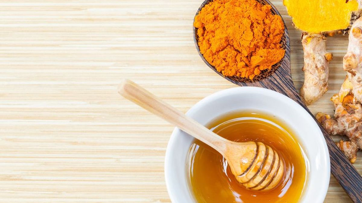 ¿Conoces los beneficios de la cúrcuma en tu piel?