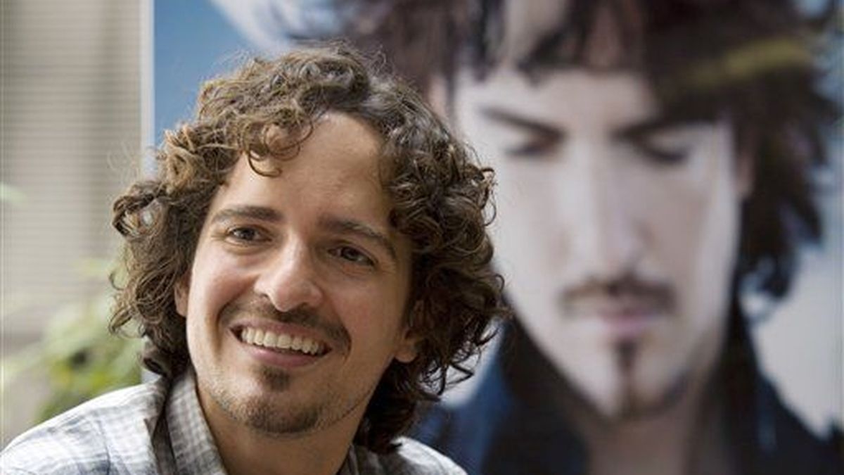 Tommy Torres celebra nominación con CD en vivo