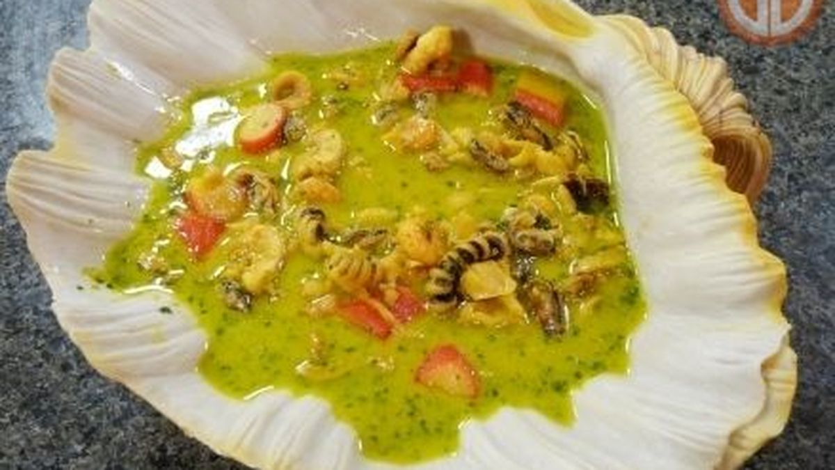 Marisco con arroz con coco