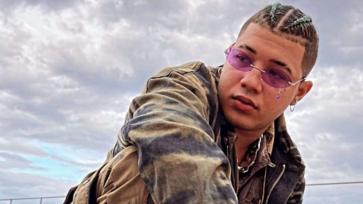 Según Billboard, Boza es uno de los artistas a seguir en el 2022