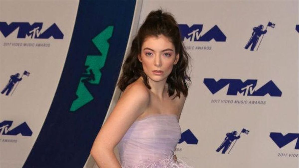 Lorde no necesita consejos sobre cómo lidiar con su acné, ¡gracias!