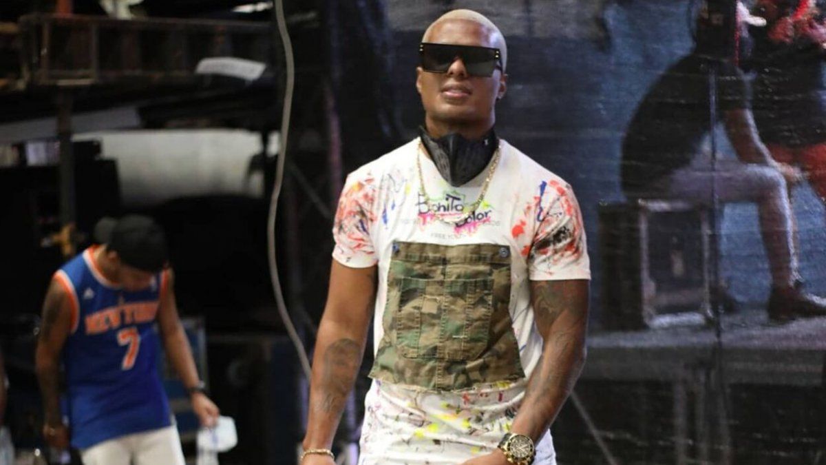 El cantante Chamaco fue aprehendido con 48 mil dólares