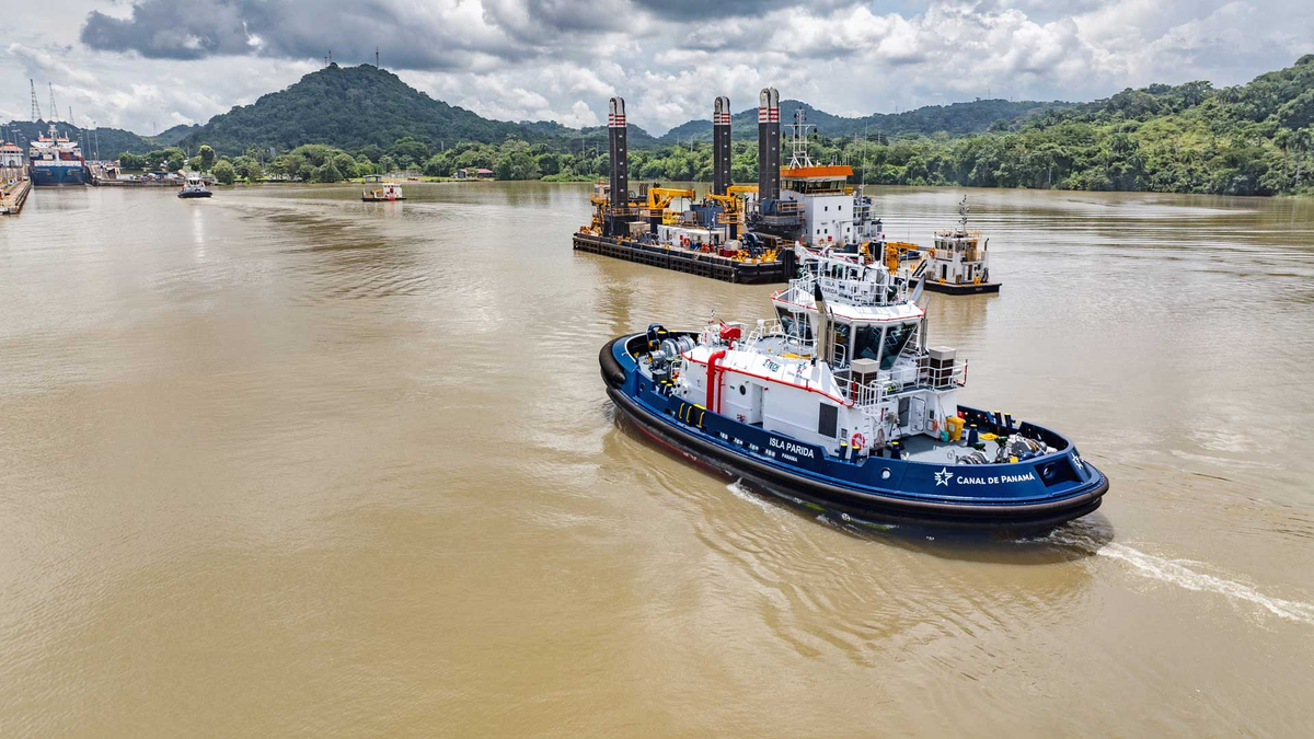 Canal de Panamá incorpora dos nuevos remolcadores Isla Carenero e Isla ...