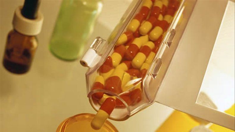 Minipíldoras anticonceptivas pueden aumentar riesgo de contraer clamidia