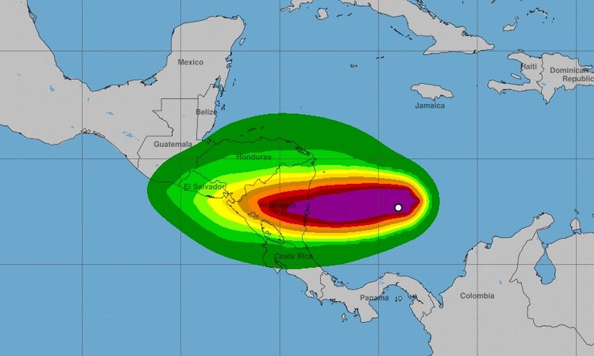 Centroamérica en alerta ante aproximación de ciclón tropical Julia