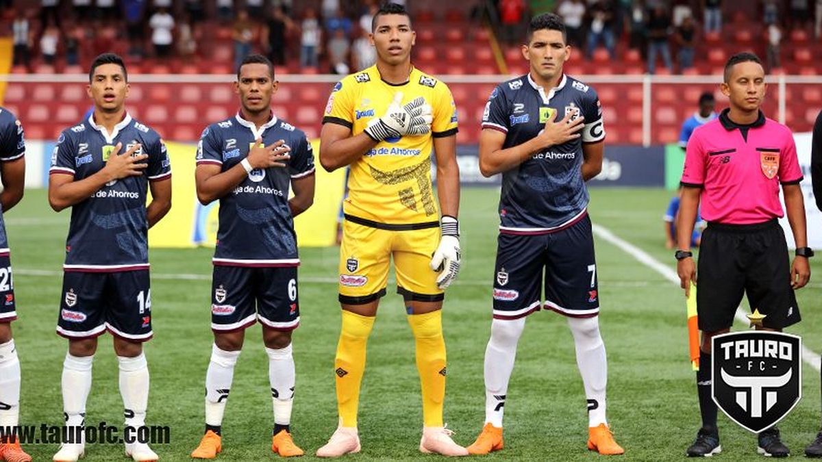 El portero Orlando Mosquera es llamado a entrenamientos con la Selección de Panamá