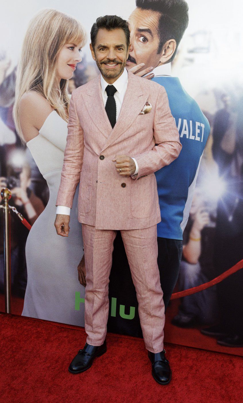 Eugenio Derbez se recupera, cirugía fue un éxito