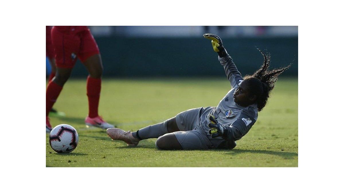 Yenith Bailey entre las mejores porteras del mundo
