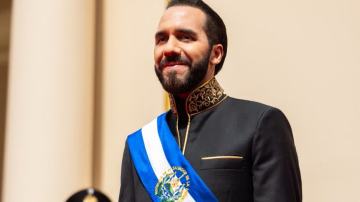 Nayib Bukele es investido para su segundo mandato como presidente de El Salvador
