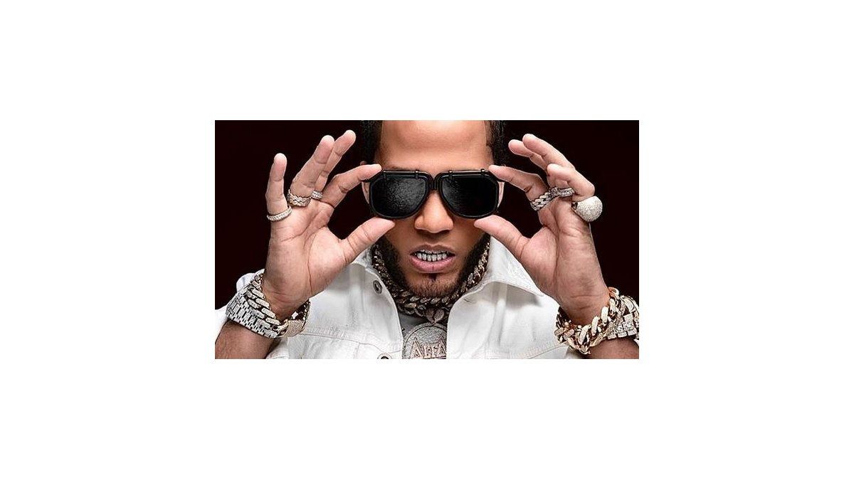 El Alfa presenta su nuevo álbum de estudio El Androide