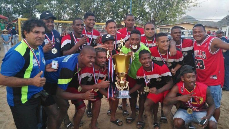 San Miguelito repite como campeón del Nacional de Fútbol Playa