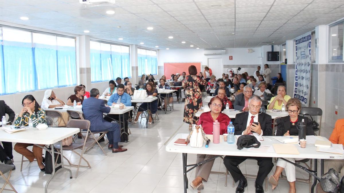 MEDUCA abre inscripciones para capacitación de docentes en 5 regiones