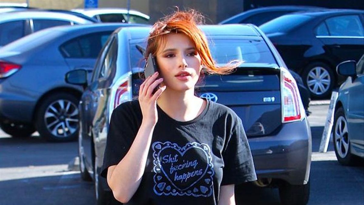 Bella Thorne se pronuncia sobre su relación con Mod Sun y Tana Mongeau