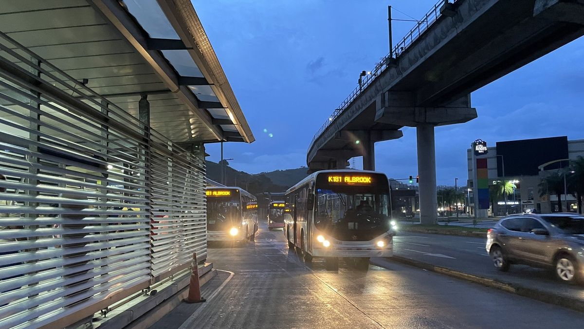 MiBus aumentará frecuencia de metrobuses en la madrugada a partir del ...